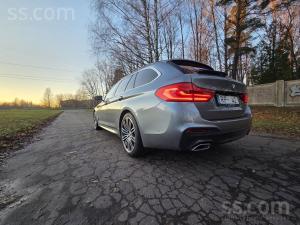 BMW 520 2018 in Riga, with an engine capacity of 2.00 L and mileage of 215 thousand km for 25900 €, photo 3 on AUTOMOTO.COM.LV