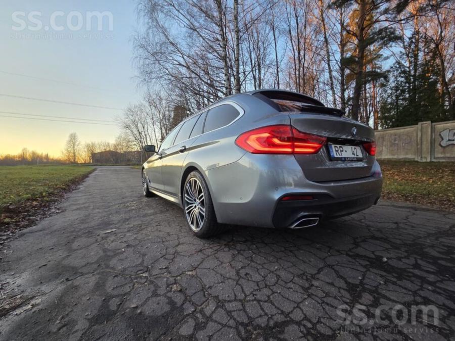 BMW 520 2018 in Riga, with an engine capacity of 2.00 L and mileage of 215 thousand km for 25900 €, photo 3 on AUTOMOTO.COM.LV