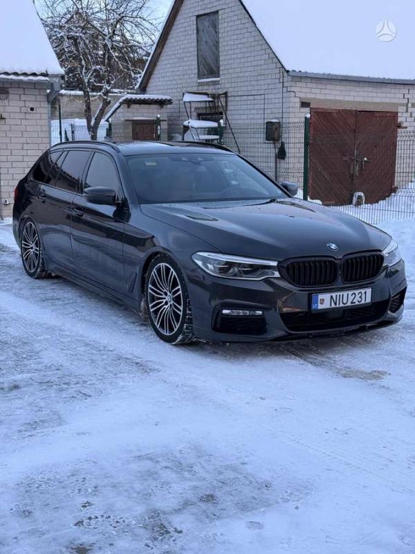 BMW 520 2018 in Vilnius, with an engine capacity of 2.00 L and mileage of 194 thousand km for 21000 €, photo 3 on AUTOMOTO.COM.LV