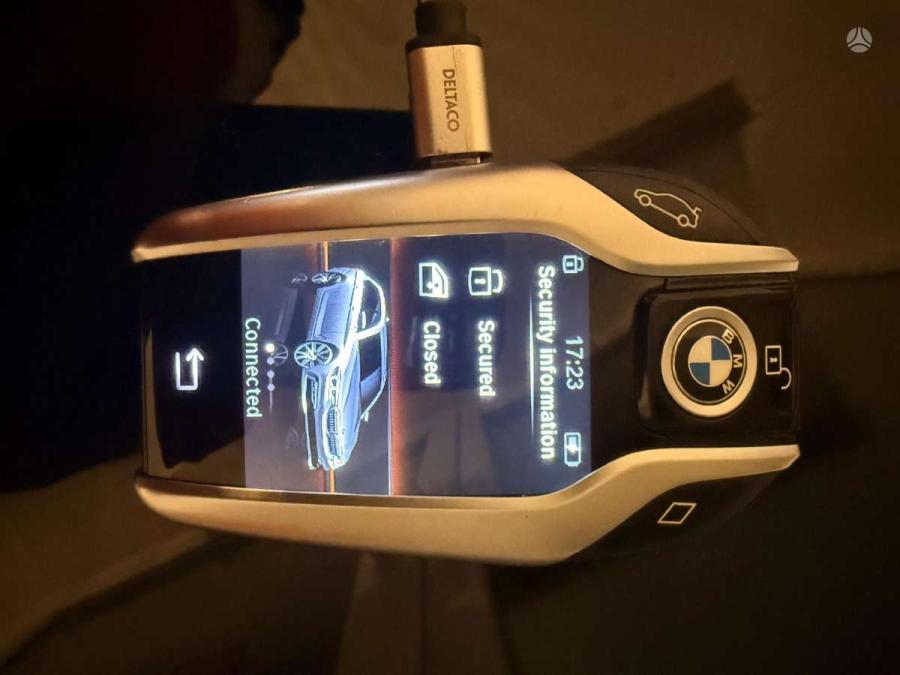 BMW 520 2018 in Vilnius, with an engine capacity of 2.00 L and mileage of 194 thousand km for 21000 €, photo 22 on AUTOMOTO.COM.LV