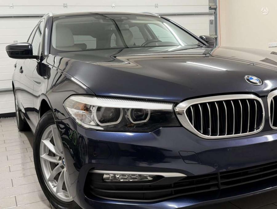 BMW 520 2018 in Kaunas, with an engine capacity of 2.00 L and mileage of 279 thousand km for 15390 €, photo 16 on AUTOMOTO.COM.LV
