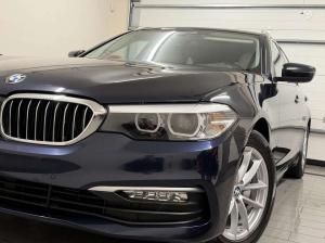 BMW 520 2018 in Kaunas, with an engine capacity of 2.00 L and mileage of 279 thousand km for 15390 €, photo 17 on AUTOMOTO.COM.LV