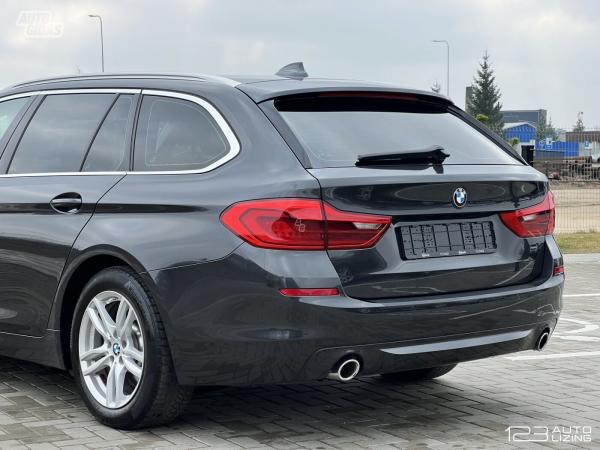 BMW 520 2018 in Taurage, with an engine capacity of 2.00 L and mileage of 242 thousand km for 13999 €, photo 8 on AUTOMOTO.COM.LV