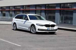 BMW 520 2018 in Riga, with an engine capacity of 2.00 L and mileage of 278 thousand km for 14980 €, photo  on AUTOMOTO.COM.LV