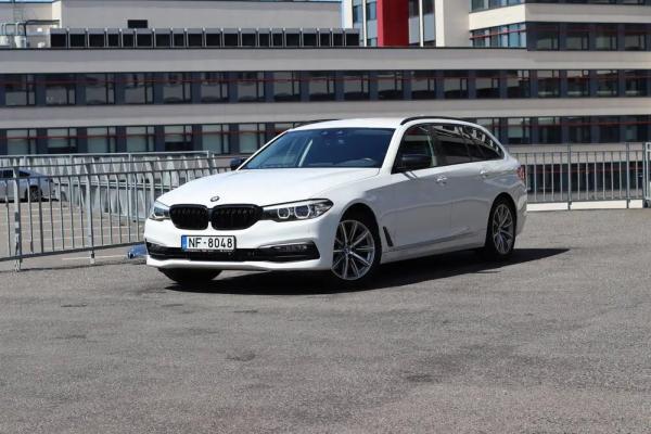 BMW 520 2018 Rīga, ar dzinēja tilpumu 2.00 L un nobraukumu 278 tūkst. km par 14980 €, foto 3 vietnē AUTOMOTO.COM.LV