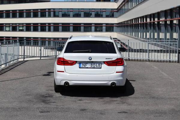 BMW 520 2018 Rīga, ar dzinēja tilpumu 2.00 L un nobraukumu 278 tūkst. km par 14980 €, foto 5 vietnē AUTOMOTO.COM.LV