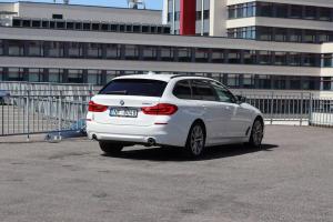 BMW 520 2018 in Riga, with an engine capacity of 2.00 L and mileage of 278 thousand km for 14980 €, photo 7 on AUTOMOTO.COM.LV