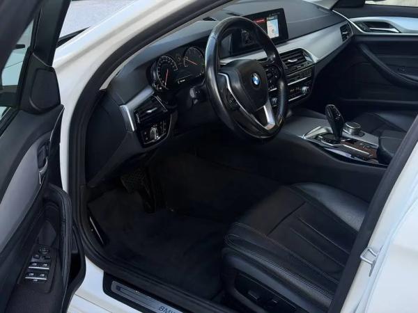BMW 520 2018 Rīga, ar dzinēja tilpumu 2.00 L un nobraukumu 278 tūkst. km par 14980 €, foto 7 vietnē AUTOMOTO.COM.LV