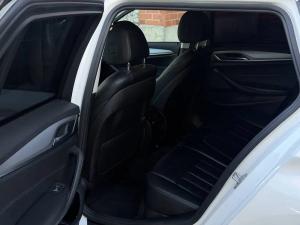 BMW 520 2018 in Riga, with an engine capacity of 2.00 L and mileage of 278 thousand km for 14980 €, photo 10 on AUTOMOTO.COM.LV