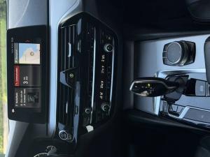 BMW 520 2018 in Riga, with an engine capacity of 2.00 L and mileage of 278 thousand km for 14980 €, photo 13 on AUTOMOTO.COM.LV