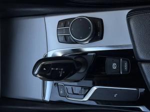 BMW 520 2018 in Riga, with an engine capacity of 2.00 L and mileage of 278 thousand km for 14980 €, photo 17 on AUTOMOTO.COM.LV