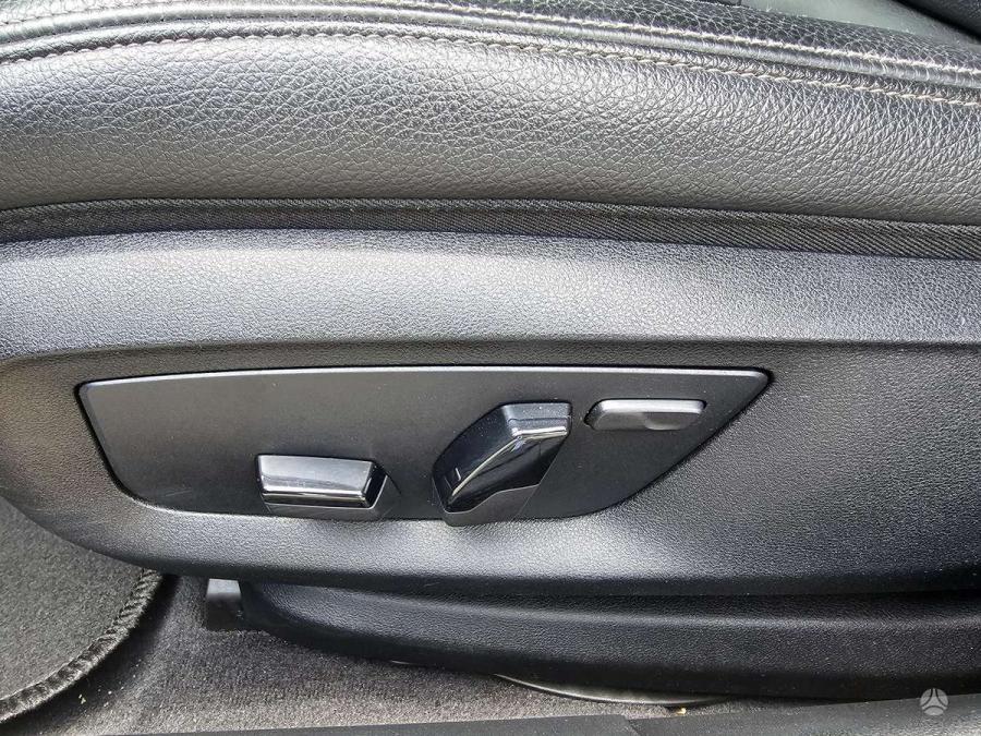 BMW 520 2018 Ukmergė, ar dzinēja tilpumu 2.00 L un nobraukumu 282 tūkst. km par 14200 €, foto 28 vietnē AUTOMOTO.COM.LV
