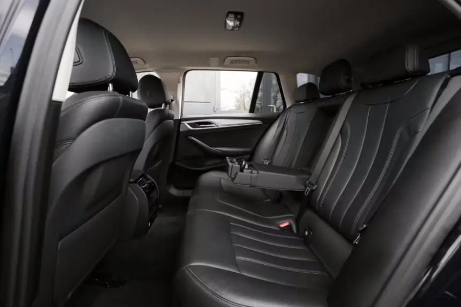 BMW 520 2019 Jelgava, ar dzinēja tilpumu 2.00 L un nobraukumu 184 tūkst. km par 17300 €, foto 14 vietnē AUTOMOTO.COM.LV