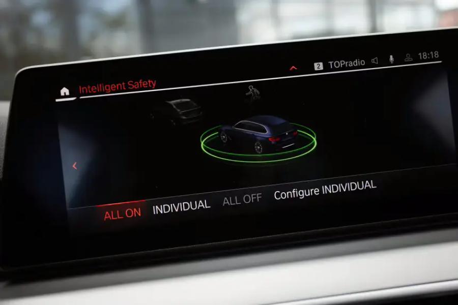BMW 520 2019 Jelgava, ar dzinēja tilpumu 2.00 L un nobraukumu 184 tūkst. km par 17300 €, foto 32 vietnē AUTOMOTO.COM.LV