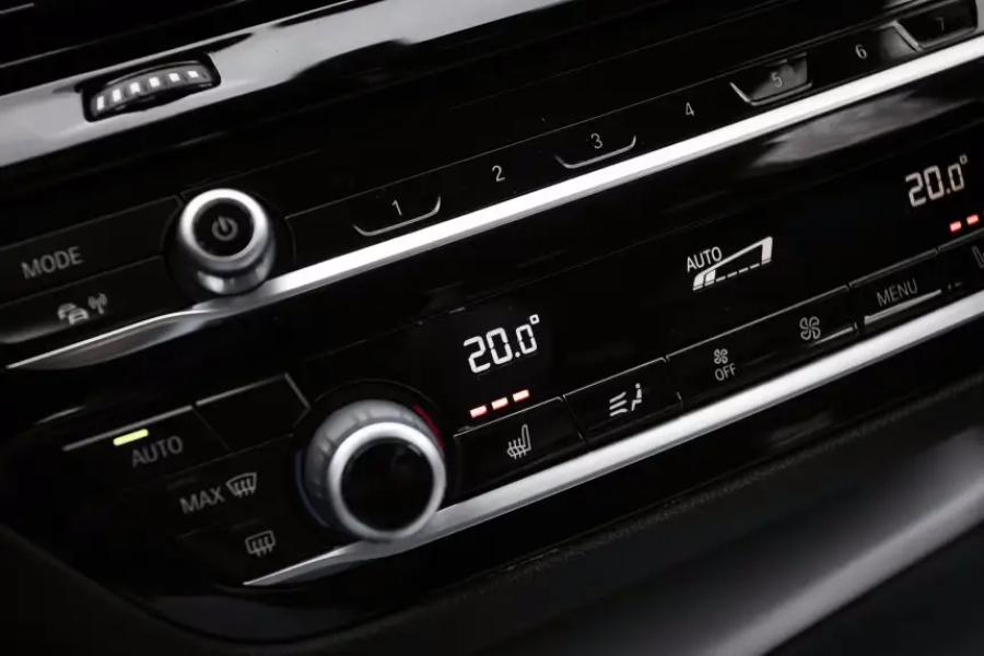 BMW 520 2019 Jelgava, ar dzinēja tilpumu 2.00 L un nobraukumu 184 tūkst. km par 17300 €, foto 34 vietnē AUTOMOTO.COM.LV