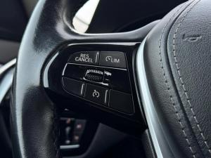 BMW 520 2019 Rīga, ar dzinēja tilpumu 2.00 L un nobraukumu 184 tūkst. km par 18300 €, foto 6 vietnē AUTOMOTO.COM.LV