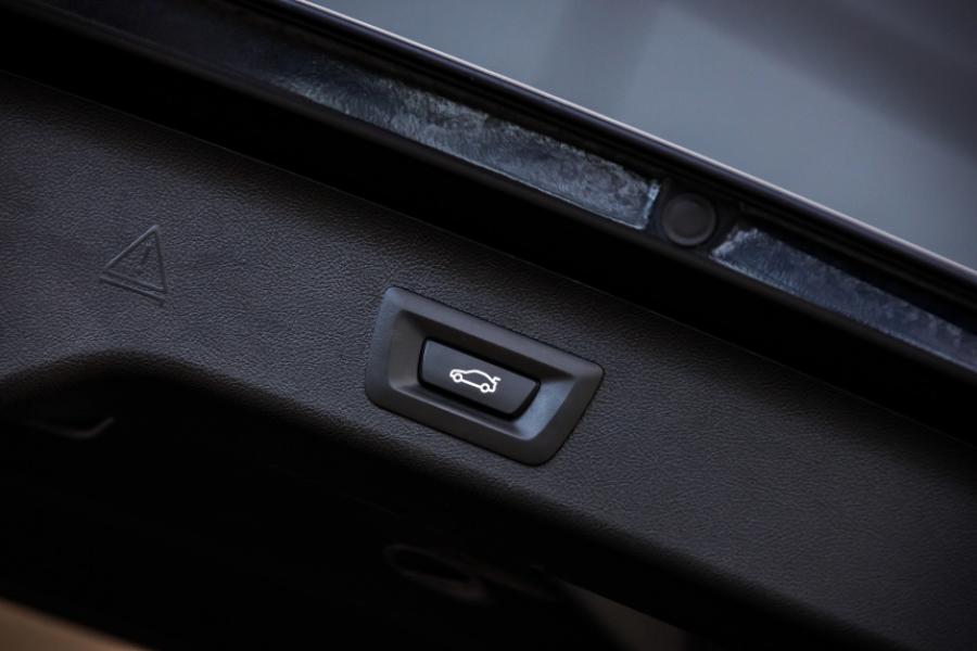 BMW 520 2019 Rīga, ar dzinēja tilpumu 2.00 L un nobraukumu 184 tūkst. km par 18300 €, foto 26 vietnē AUTOMOTO.COM.LV