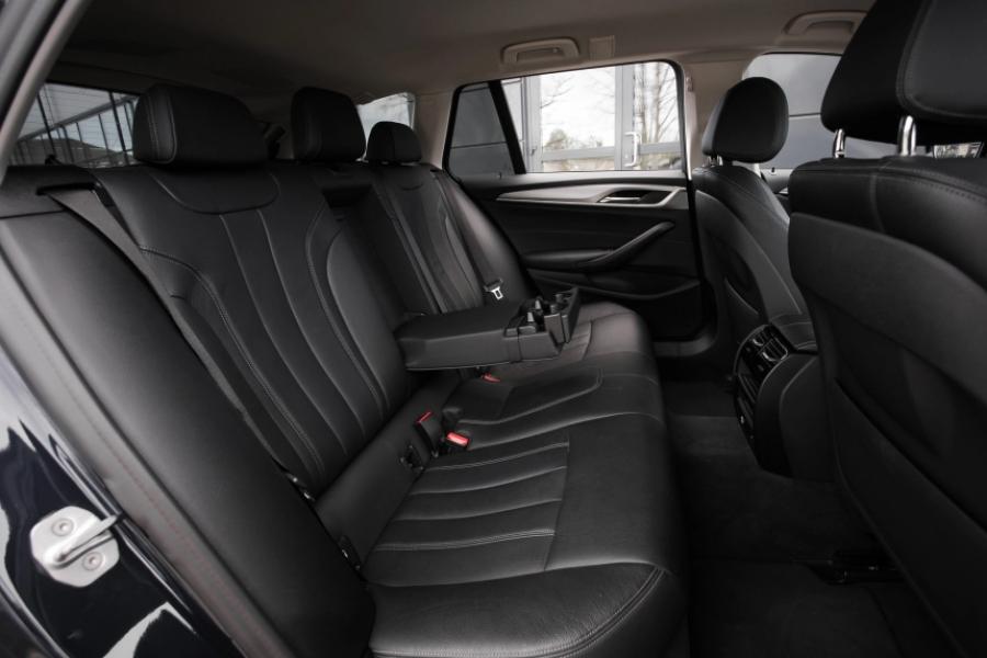 BMW 520 2019 Rīga, ar dzinēja tilpumu 2.00 L un nobraukumu 184 tūkst. km par 18300 €, foto 52 vietnē AUTOMOTO.COM.LV