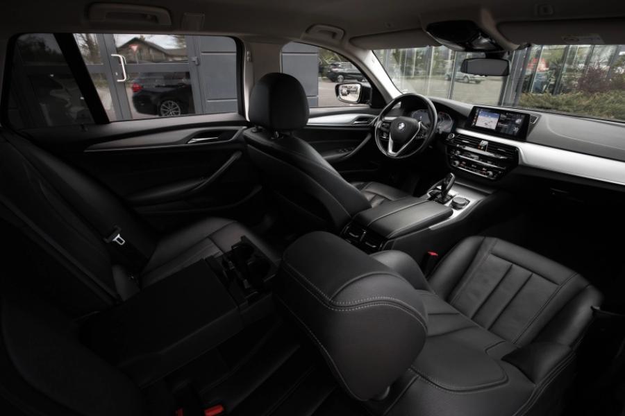 BMW 520 2019 Rīga, ar dzinēja tilpumu 2.00 L un nobraukumu 184 tūkst. km par 18300 €, foto 54 vietnē AUTOMOTO.COM.LV