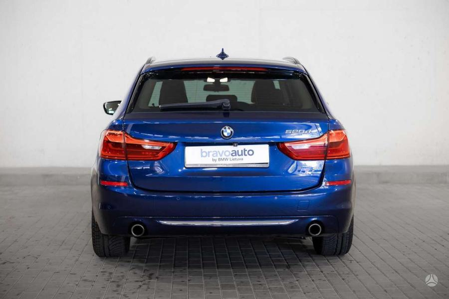BMW 520 2019 in Vilnius, with an engine capacity of 2.00 L and mileage of 217 thousand km for 19771 €, photo 12 on AUTOMOTO.COM.LV