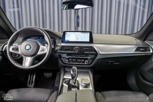 BMW 520 2020 Marijampole, ar dzinēja tilpumu 2.00 L un nobraukumu 267 tūkst. km par 19950 €, foto 26 vietnē AUTOMOTO.COM.LV