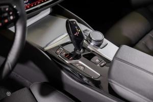 BMW 520 2020 in Vilnius, with an engine capacity of 2.00 L and mileage of 155 thousand km for 29991 €, photo 13 on AUTOMOTO.COM.LV