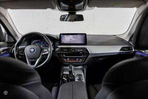 BMW 520 2020 in Vilnius, with an engine capacity of 2.00 L and mileage of 155 thousand km for 29991 €, photo 15 on AUTOMOTO.COM.LV
