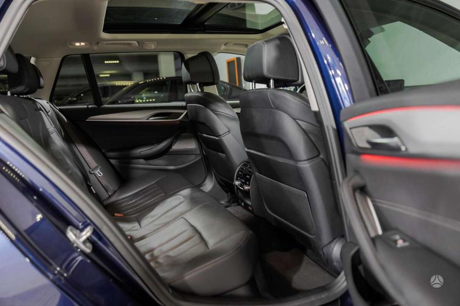 BMW 520 2020 in Vilnius, with an engine capacity of 2.00 L and mileage of 155 thousand km for 29991 €, photo 16 on AUTOMOTO.COM.LV