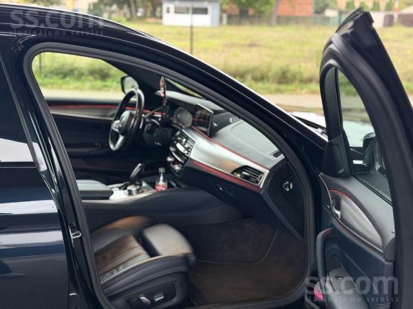 BMW 520 2020 in Daugavpils, with an engine capacity of 2.00 L and mileage of 239 thousand km for 19799 €, photo 10 on AUTOMOTO.COM.LV