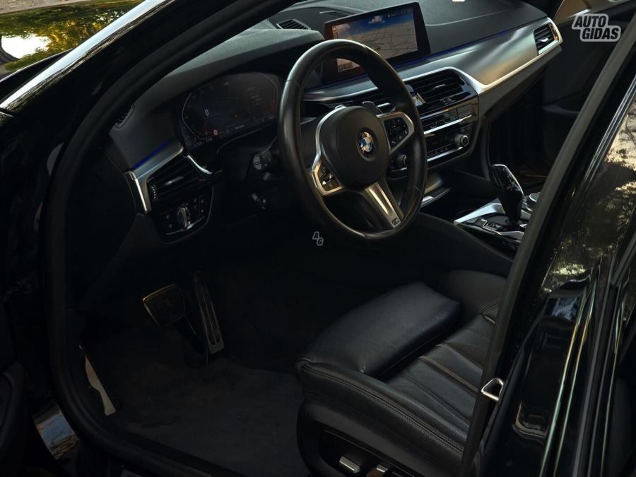 BMW 520 2020 Šauļi, ar dzinēja tilpumu 2.00 L un nobraukumu 283 tūkst. km par 16900 €, foto 17 vietnē AUTOMOTO.COM.LV