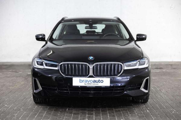 BMW 520 2022 Viļņa, ar dzinēja tilpumu 2.00 L un nobraukumu 88 tūkst. km par 35991 €, foto 2 vietnē AUTOMOTO.COM.LV