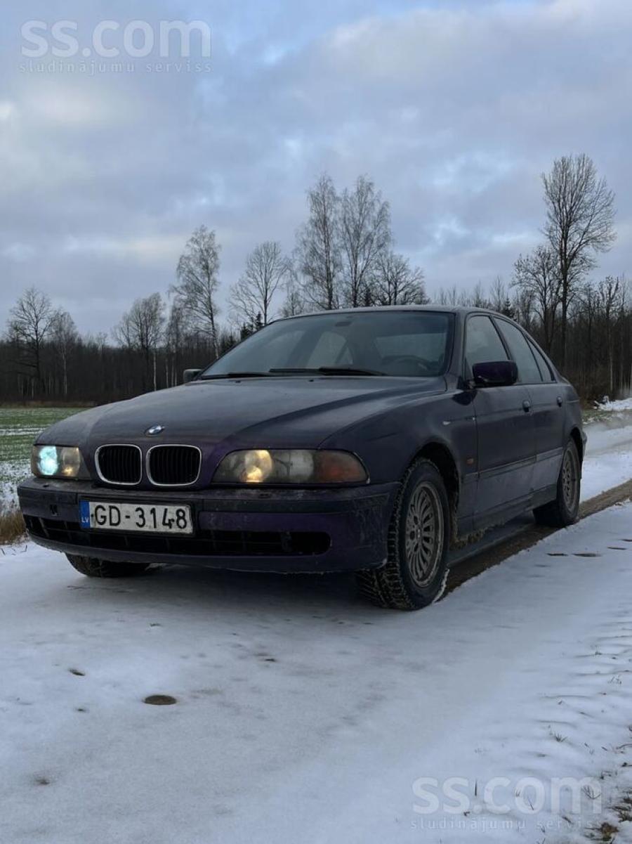 Violets BMW 520 1998 Dobele, ar dzinēja tilpumu 2.00 L un nobraukumu 353 tūkst. km par 1300 €, foto 1 vietnē AUTOMOTO.COM.LV