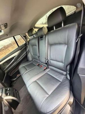 White BMW 520 2013 in Siauliai, with an engine capacity of 2.00 L and mileage of 233 thousand km for 12750 €, photo 26 on AUTOMOTO.COM.LV