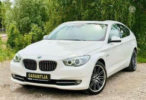 White BMW 520 2013 in Siauliai, with an engine capacity of 2.00 L and mileage of 233 thousand km for 12750 €, photo 3 on AUTOMOTO.COM.LV