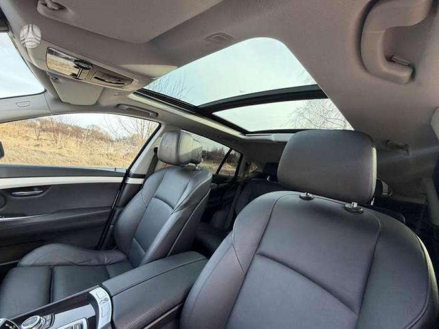 White BMW 520 2013 in Siauliai, with an engine capacity of 2.00 L and mileage of 233 thousand km for 12750 €, photo 22 on AUTOMOTO.COM.LV
