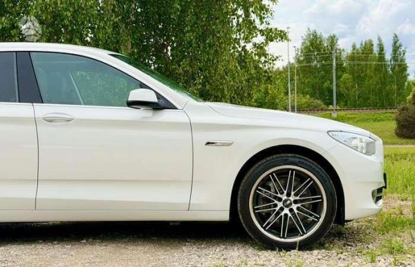 BMW 520 2013 Šauļi vietnē Balts BMW 520 2013 Šauļi, ar dzinēja tilpumu 2.00 L un nobraukumu 233 tūkst. km par 12750 €, foto 11 vietnē AUTOMOTO.COM.LV