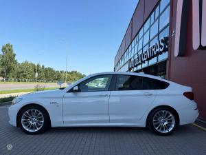 White BMW 520 2015 in Utena, with an engine capacity of 2.00 L and mileage of 240 thousand km for 13990 €, photo 5 on AUTOMOTO.COM.LV