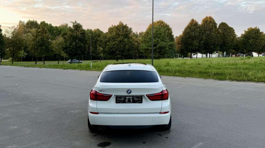Balts BMW 520 2015 Kauņa, ar dzinēja tilpumu 2.00 L un nobraukumu 184 tūkst. km par 14900 €, foto 22 vietnē AUTOMOTO.COM.LV