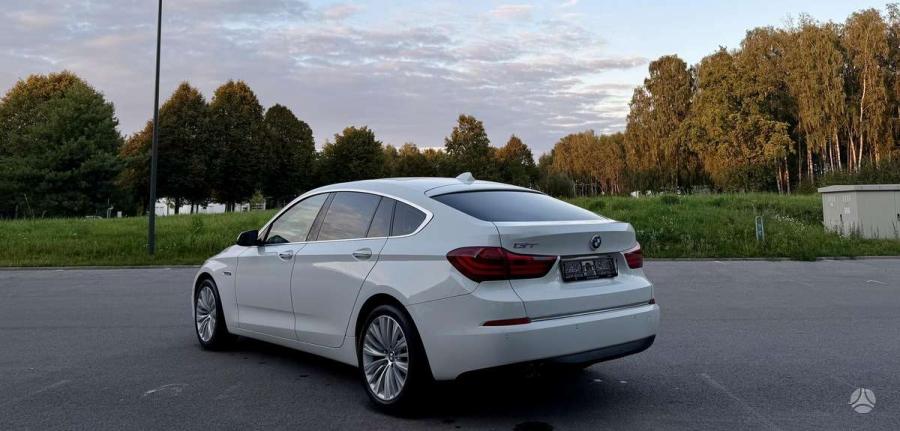 Balts BMW 520 2015 Kauņa, ar dzinēja tilpumu 2.00 L un nobraukumu 184 tūkst. km par 14900 €, foto 23 vietnē AUTOMOTO.COM.LV