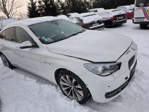 White BMW 520 2016 in Taurage, with an engine capacity of 2.00 L and mileage of 262 thousand km for 8200 €, photo 4 on AUTOMOTO.COM.LV