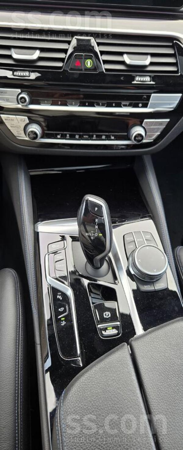 Balts BMW 520 2020 Rīga, ar dzinēja tilpumu 2.00 L un nobraukumu 198 tūkst. km par 29200 €, foto 11 vietnē AUTOMOTO.COM.LV