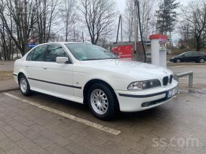 Белый БМВ 520 2000 в Рига, объемом двигателя 2.00 л и пробегом 210 тыс. км за 3500 €, фото 5 на AUTOMOTO.COM.LV