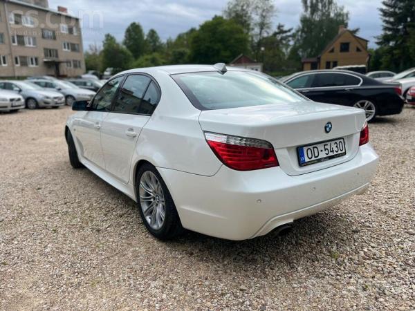 White BMW 520 2007 in Kuldiga, with an engine capacity of 2.00 L and mileage of 376 thousand km for 6290 €, photo 4 on AUTOMOTO.COM.LV