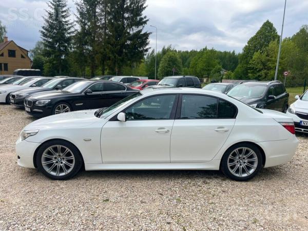 White BMW 520 2007 in Kuldiga, with an engine capacity of 2.00 L and mileage of 376 thousand km for 6290 €, photo 5 on AUTOMOTO.COM.LV