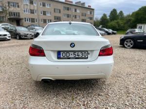 Balts BMW 520 2007 Kuldīga, ar dzinēja tilpumu 2.00 L un nobraukumu 376 tūkst. km par 6290 €, foto 8 vietnē AUTOMOTO.COM.LV