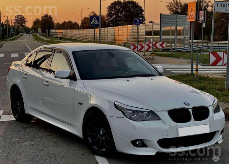 White BMW 520 2008 in Daugavpils, with an engine capacity of 2.00 L and mileage of 0 thousand km for 7349 €, photo 3 on AUTOMOTO.COM.LV
