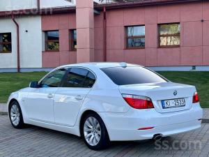 Белый БМВ 520 2008 в Рига, объемом двигателя 2.00 л и пробегом 330 тыс. км за 3990 €, фото 7 на AUTOMOTO.COM.LV