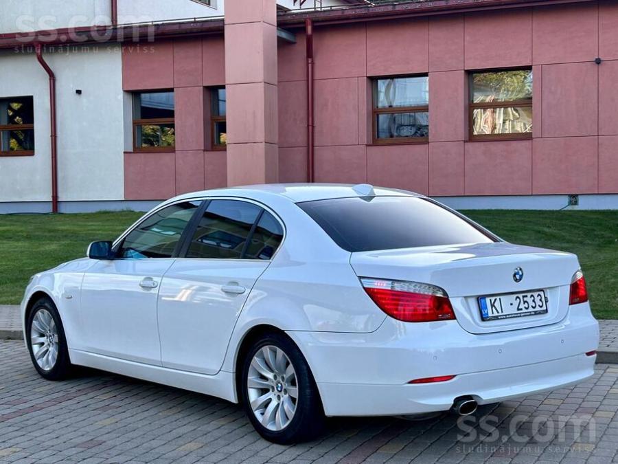 Белый БМВ 520 2008 в Рига, объемом двигателя 2.00 л и пробегом 330 тыс. км за 3990 €, фото 7 на AUTOMOTO.COM.LV