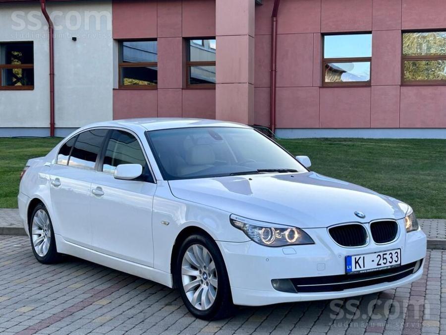 Белый БМВ 520 2008 в Рига, объемом двигателя 2.00 л и пробегом 330 тыс. км за 3990 €, фото 8 на AUTOMOTO.COM.LV