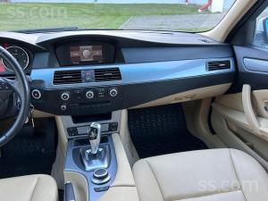 Белый БМВ 520 2008 в Рига, объемом двигателя 2.00 л и пробегом 330 тыс. км за 3990 €, фото 17 на AUTOMOTO.COM.LV